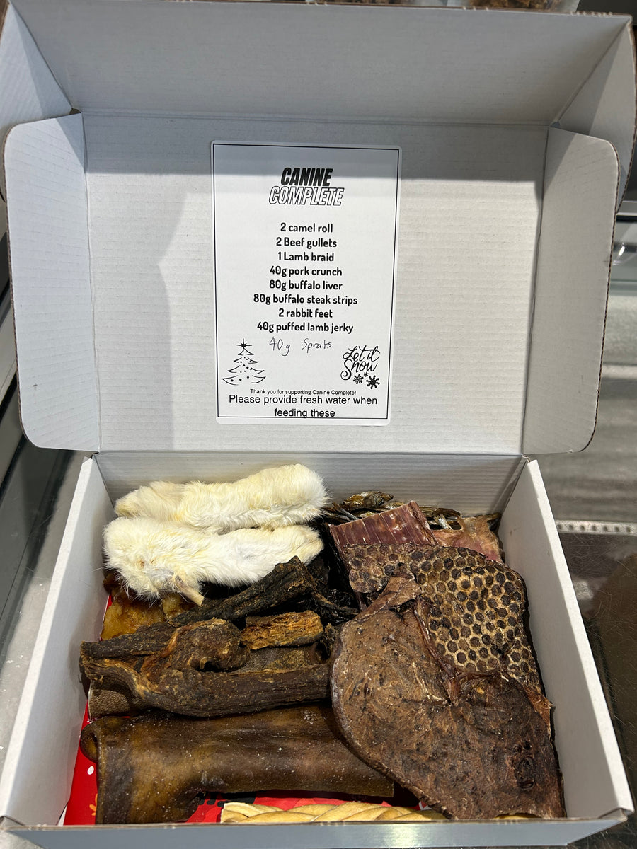 Christmas Natural Treat boxes – Canine Complete